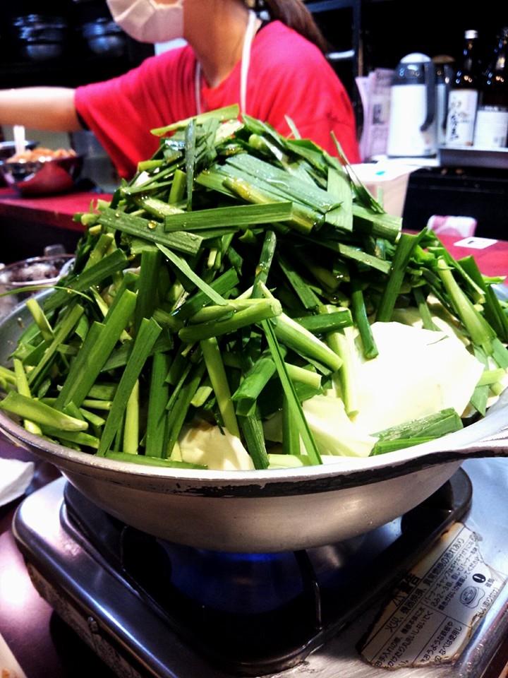 Motsunabe specialty restaurant rakutenchi hakata station